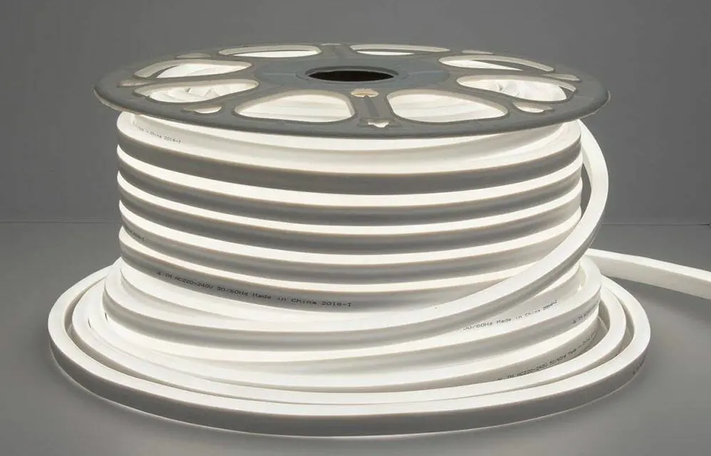 LED Lichtbänder – die vielfältigen Verwendungsmöglichkeiten - Der neue Mann